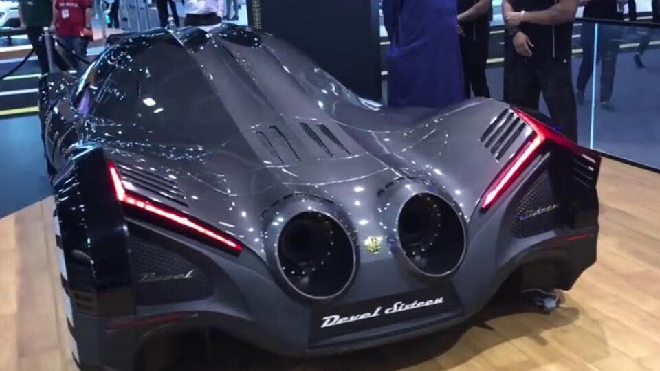 خودرو قدرتمند Devel Sixteen با سرعت بالا